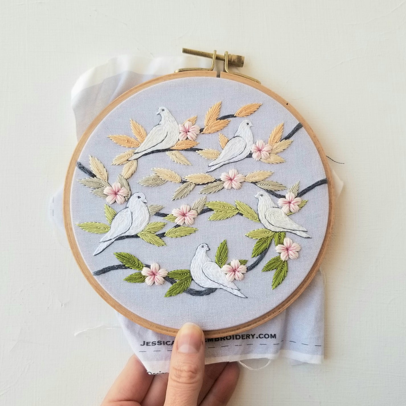 Peaceful Doves Embroidery Pattern (PDF) – Jessica Long Embroidery